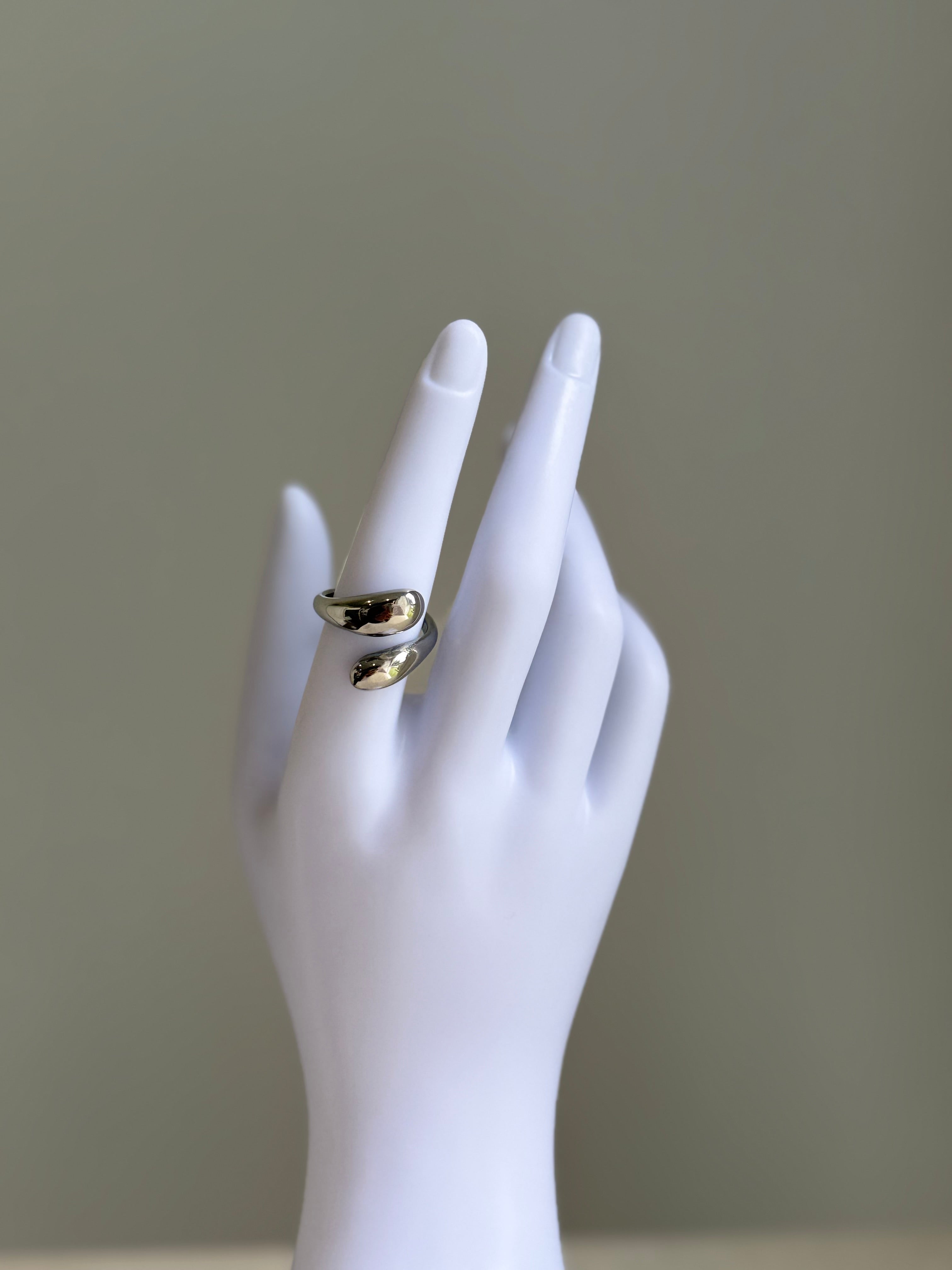 Alva Ring